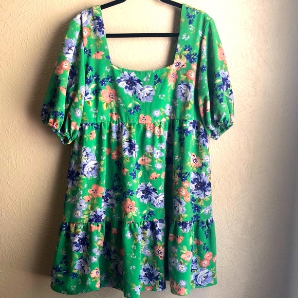 BCBG Paris | Dresses | Bcbg Paris Green Dress With Square Neckline And ...